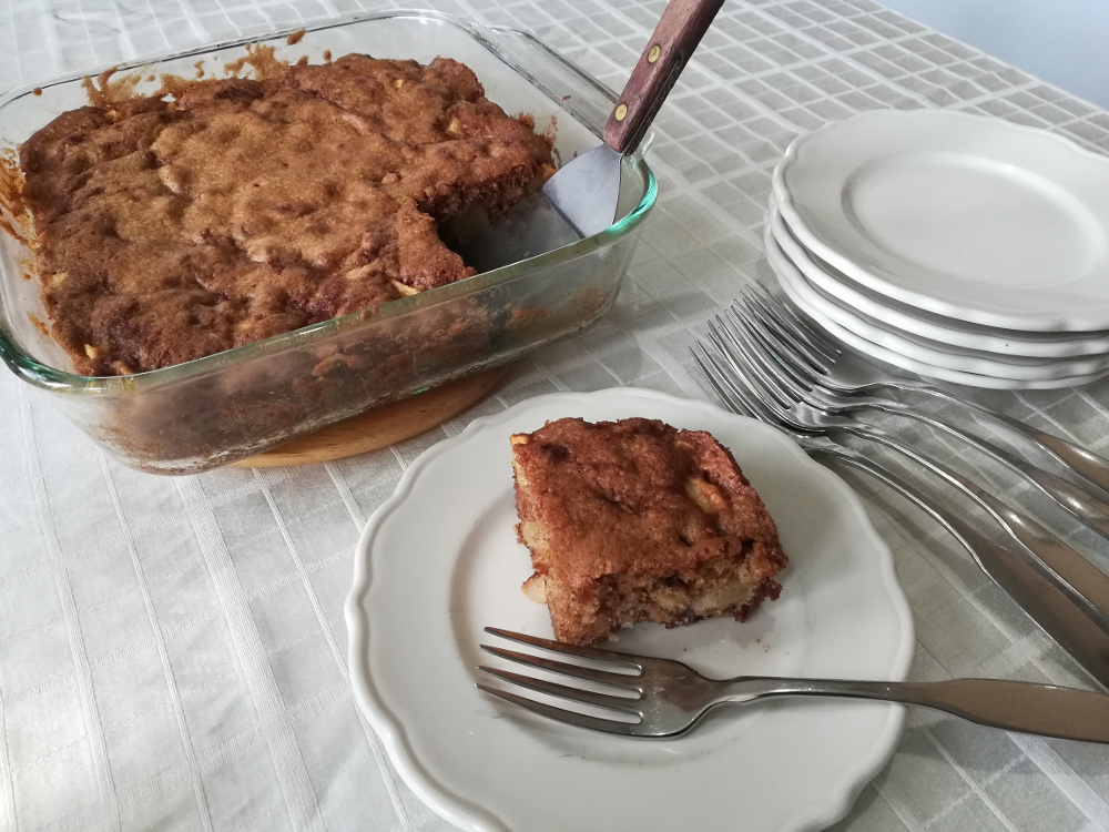 CP Foods, Inc. | Recipes | Knobby Apple Cake
